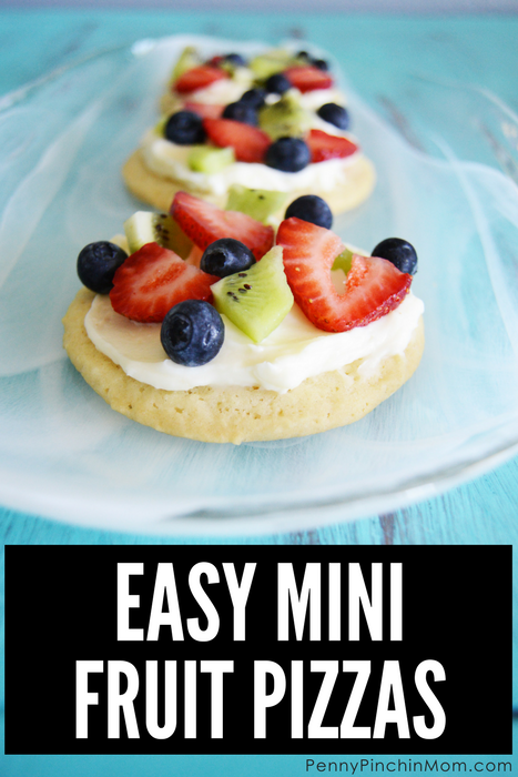Easy Mini Fruit Pizzas | The fresh way to do dessert!